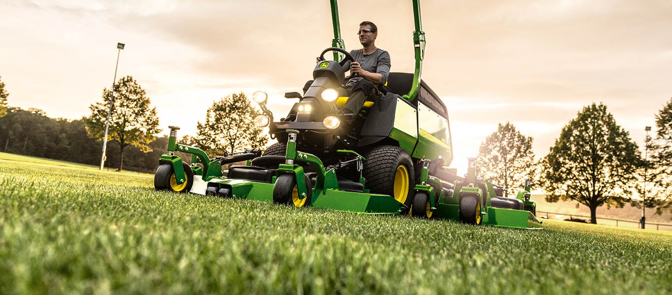 Tondeuses rotatives grande largeur | Tondeuses professionnelles | John ...